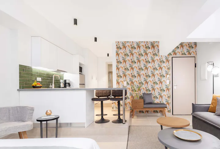 The Flower of the Acropolis, Athens | Plum Guide