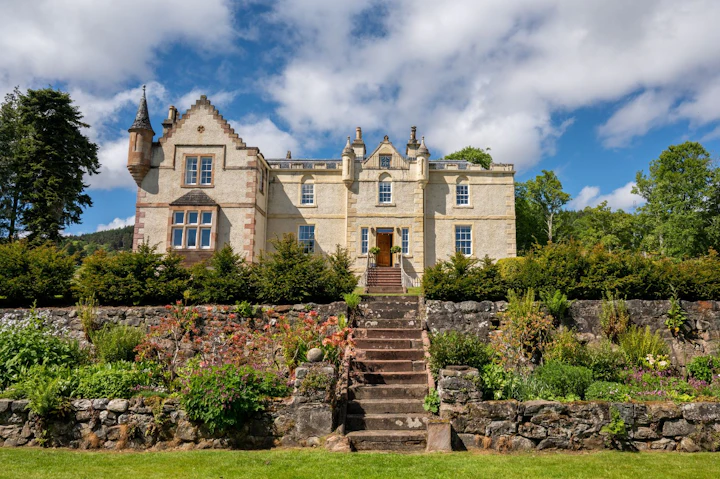Assynt House, Highland Council, Scotland | Plum Guide