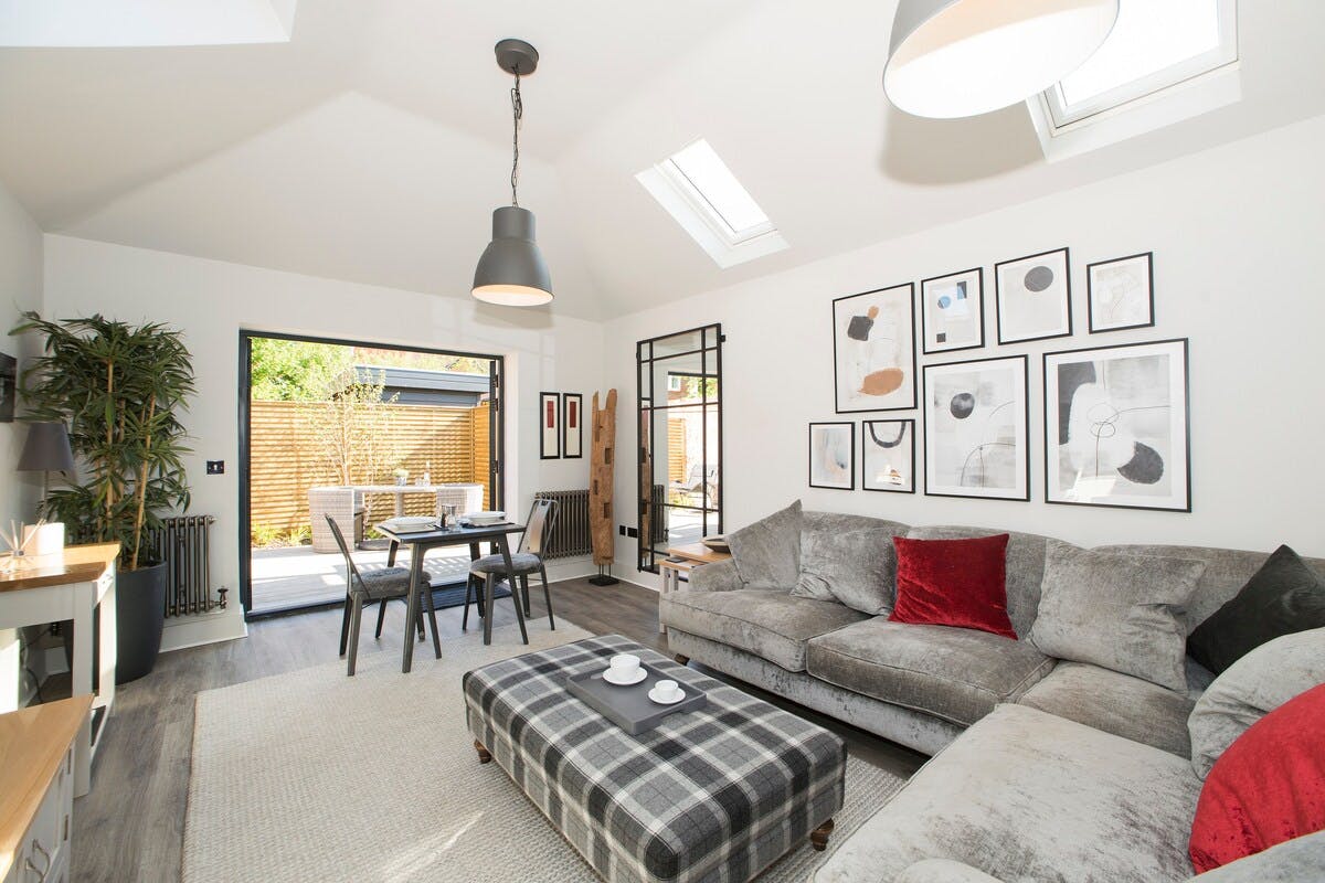 The Pangbourne, Reading, England | Plum Guide