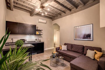 Stay in the best homes in Rome Capital, Lazio, Italy | Plum Guide