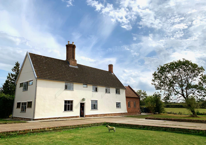 Rich Pastures, Suffolk, England | Plum Guide