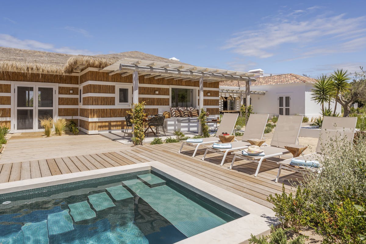 Carvalhal, Lagoa Formosa, Brejo da Carregueira | Plum Guide