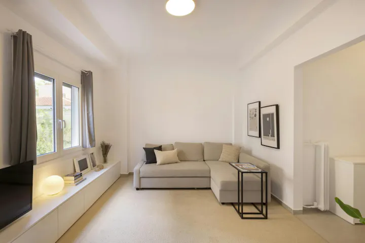 White Cloud, Athens, Greece | Plum Guide