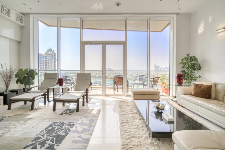 Glass Palm Gem, Dubai, United Arab Emirates | Plum Guide