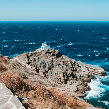 Calm Beauty, Mykonos, Greece | Plum Guide