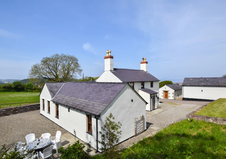 Make Merry, Conwy Principal Area, Wales | Plum Guide