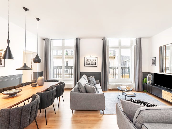 Top Short Stay Rentals in Paris, France | Plum Guide