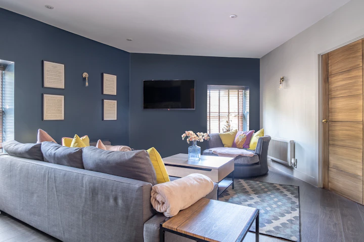 Dronfield Delight, Derbyshire, England | Plum Guide