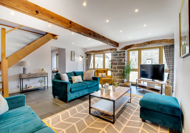 Velvet & Stone, Wales | Plum Guide