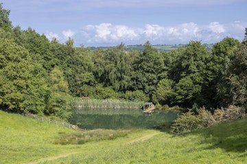 Hearthside & Hazel, Oxfordshire | Plum Guide