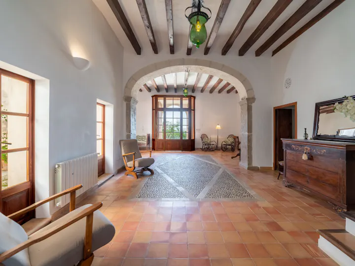 Rustic Palm, Inca, Balearic Islands | Plum Guide