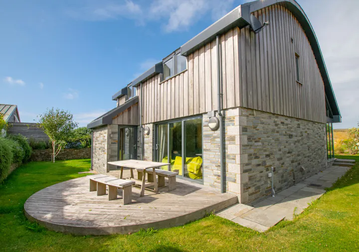 Wood to Stone, Padstow, Cornwall | Plum Guide