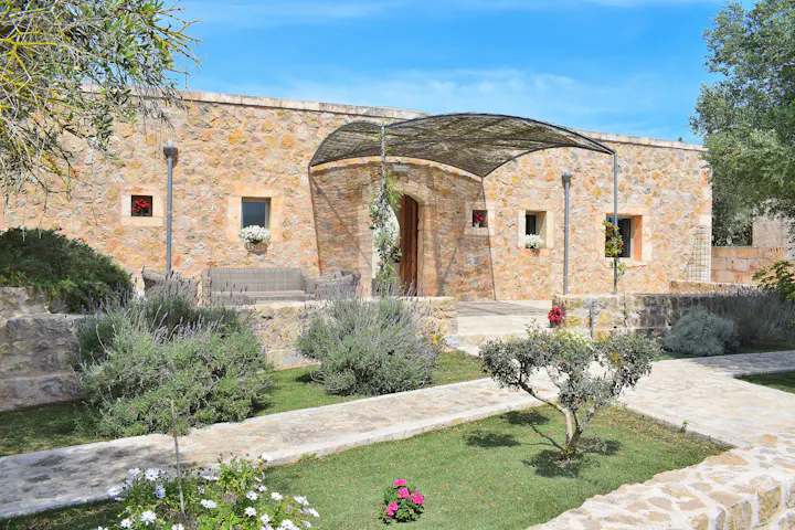 I Tumble Homeward, Balearic Islands, Spain | Plum Guide