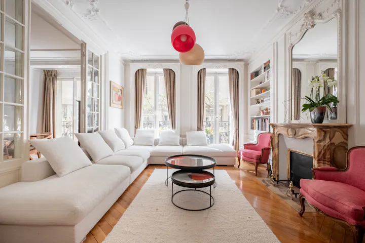 The Monceau Muse, Ternes, Paris | Plum Guide