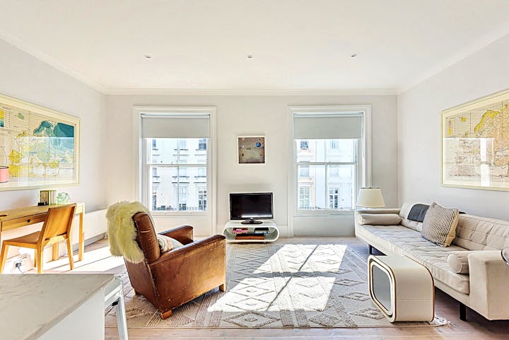 Luxury Apartment Rentals in London, England, United Kingdom | Plum Guide