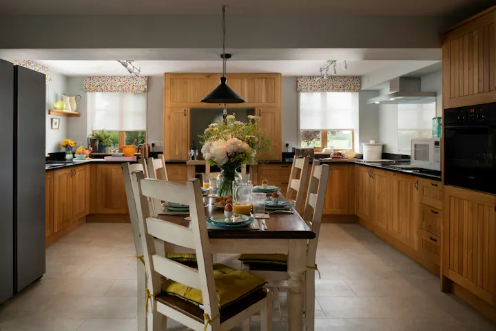 The Lofty Looper, Oxfordshire, England | Plum Guide