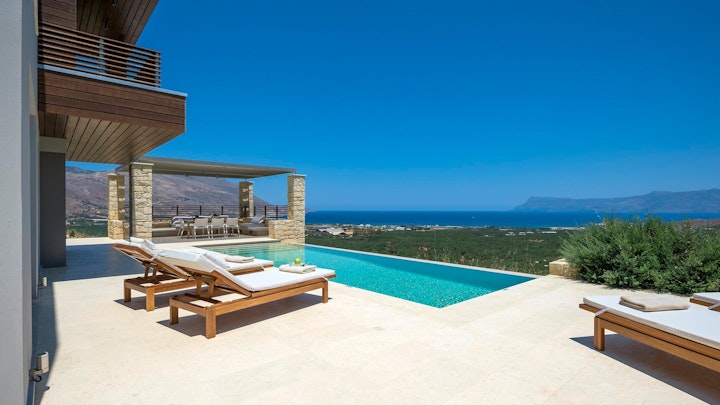 Stay in the best homes in Crete, Greece | Plum Guide