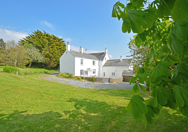 Cotton Cottage, Cornwall, England | Plum Guide